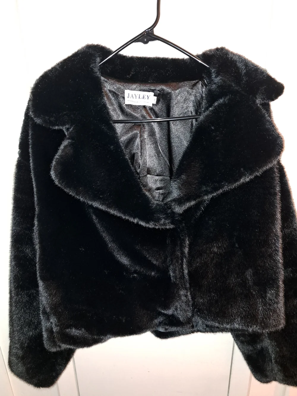 Jayley | Jackets & Coats | Jayley Black Faux Fur Cropped Jacket Coat L ...